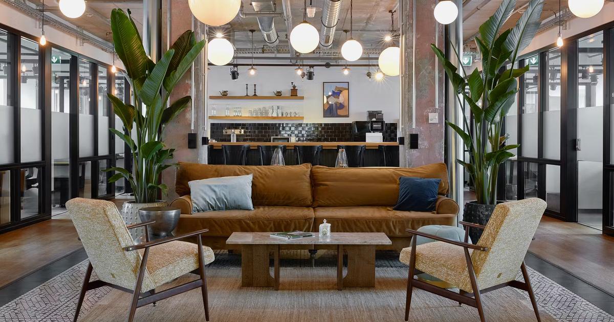 Hva er coworking? Den komplette guiden (oppdatert 2026) | Workaround